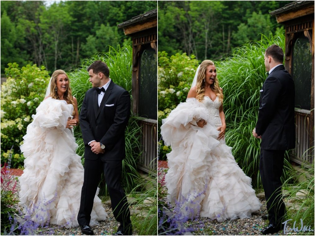 lindsey & nick, the historic barns of nipmoose, buskirk, ny - Tom Wall ...