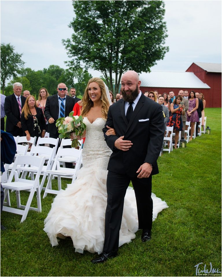 lindsey & nick, the historic barns of nipmoose, buskirk, ny - Tom Wall ...