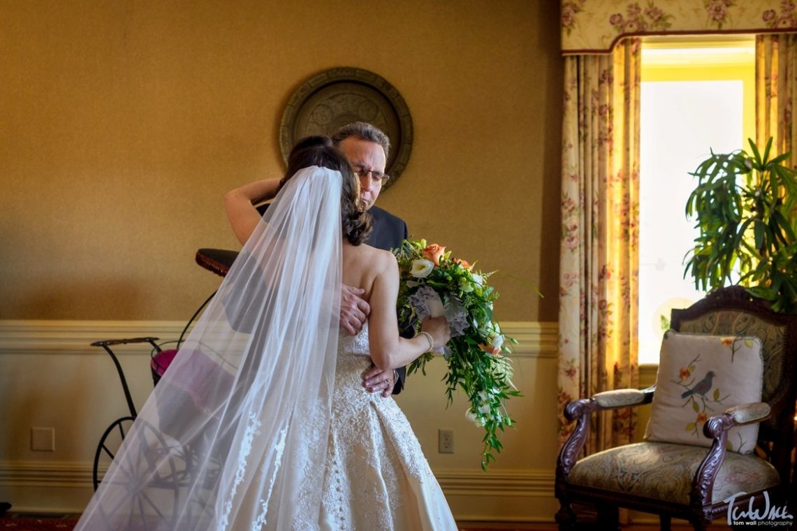 kara & clint, the inn at erlowest, lake george, ny - Tom Wall Photography