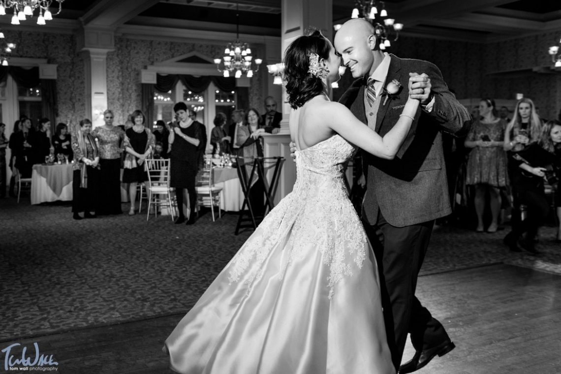 kara & clint, the inn at erlowest, lake george, ny - Tom Wall Photography